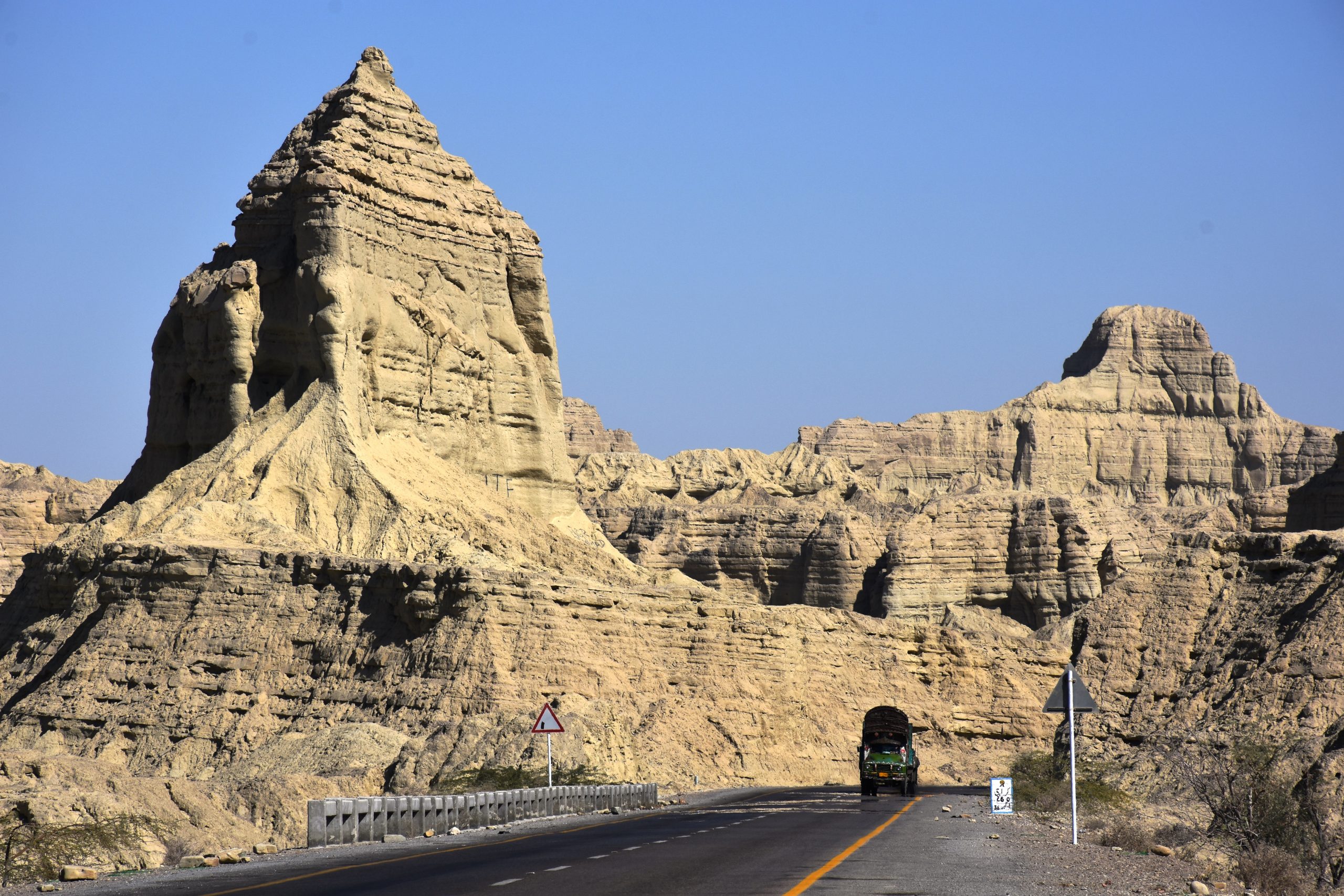 Hingol National Park - Expats Travel Together!