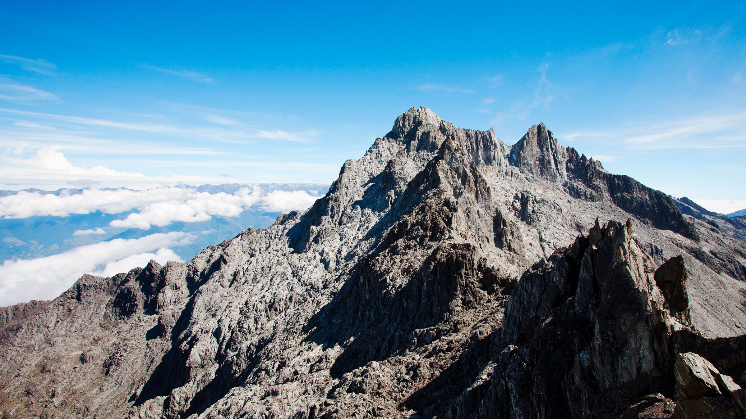 Pico Bolivar - Expats Travel Together!