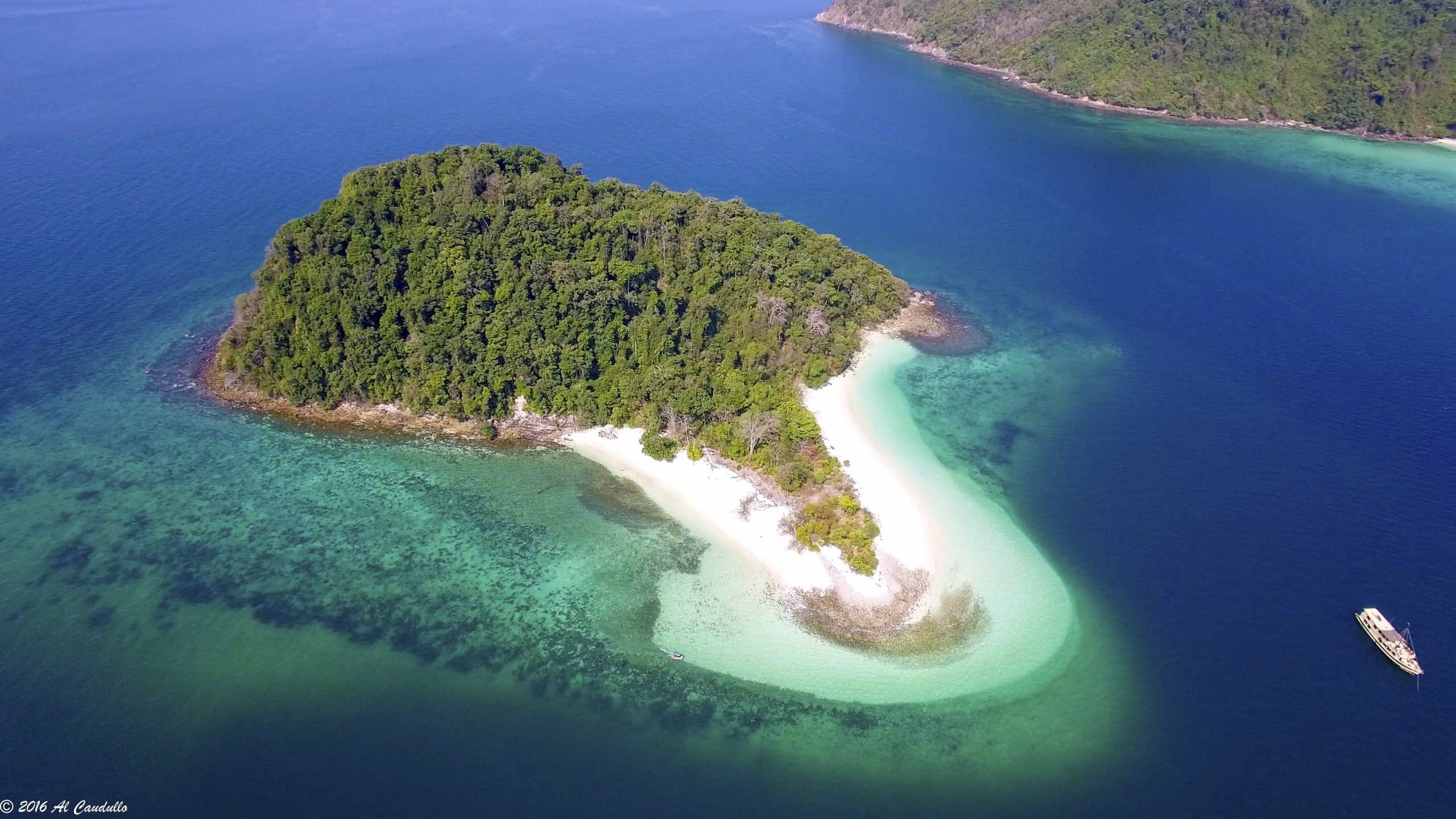 Myeik Archipelago - Expats Travel Together!